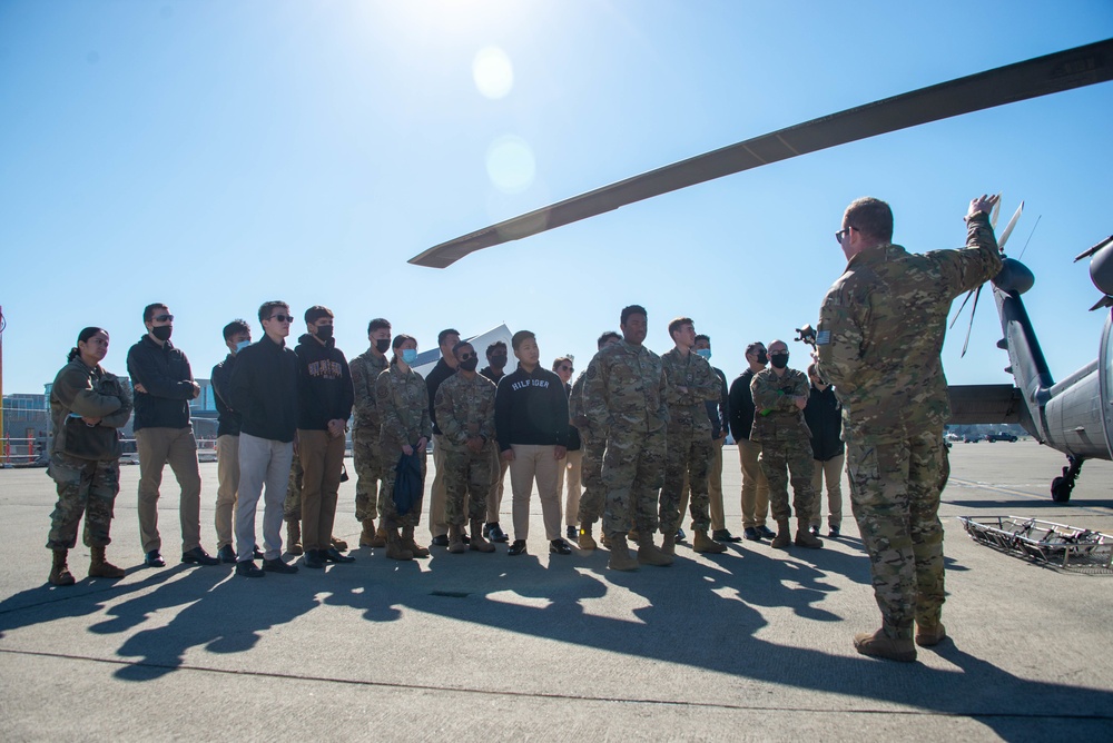 DVIDS - Images - AFROTC visit 129RQW [Image 2 of 5]