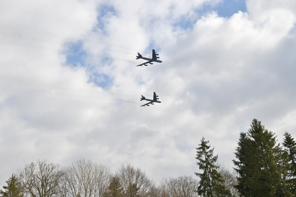 DVIDS - Images - B-52H Stratofortress bombers low pass flyover [Image 3 ...