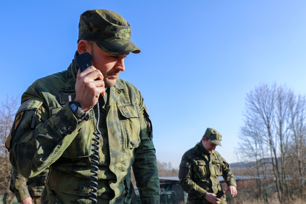 DVIDS - Images - U.S. and Czech Forces Train with Radio Systems [Image ...