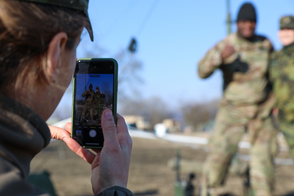 DVIDS - Images - U.S. and Czech Forces Train with Radio Systems [Image ...
