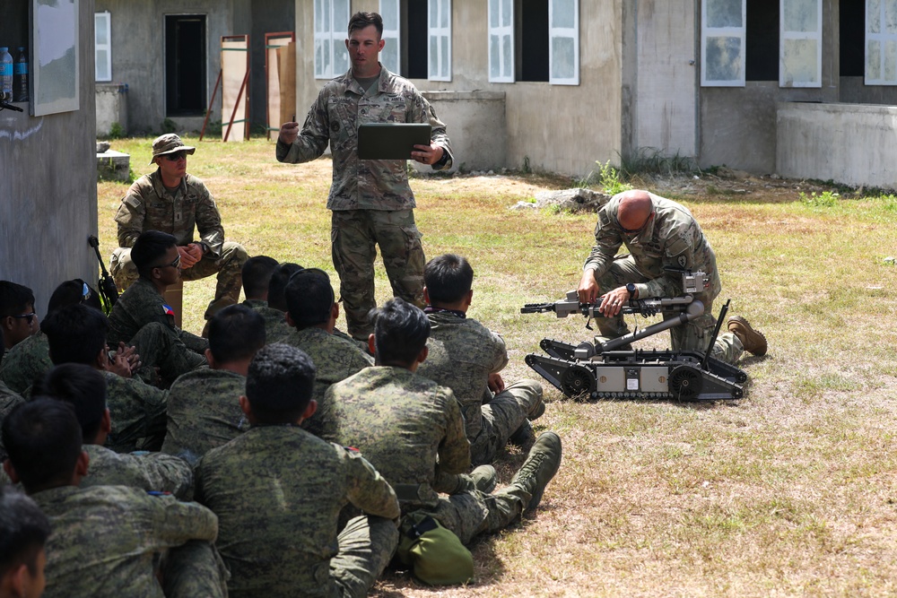 DVIDS - Images - Salaknib 2022 2/27 C Company Subterranean Operations ...