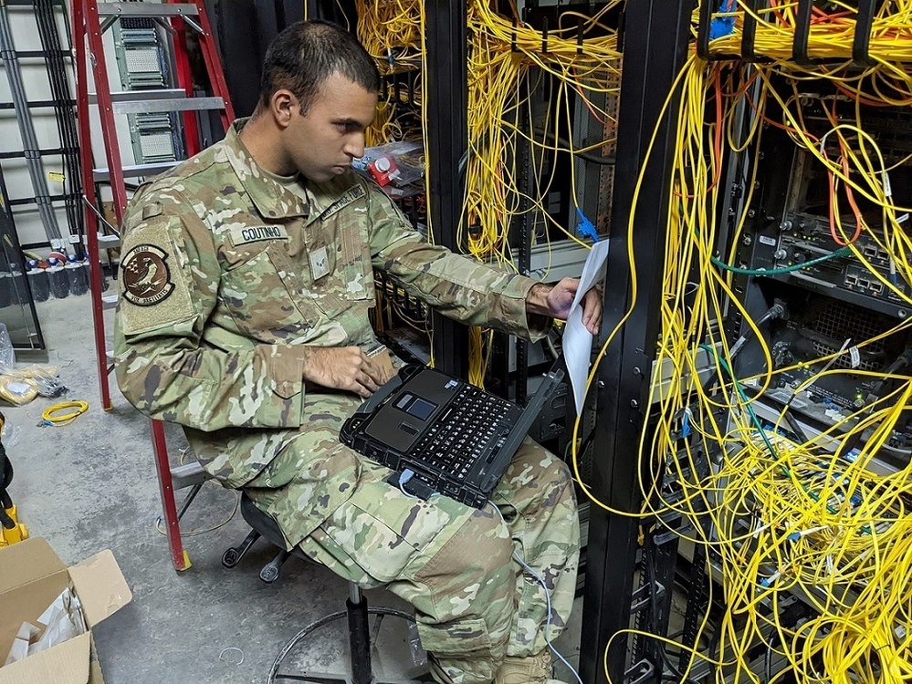 DVIDS - Images - Comms Upgrade [Image 2 of 3]