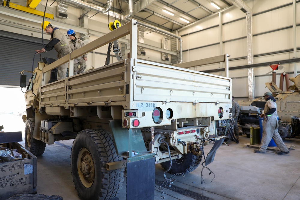 DVIDS - Images - A Co 2/34 Armored Regiment performs vehicle ...