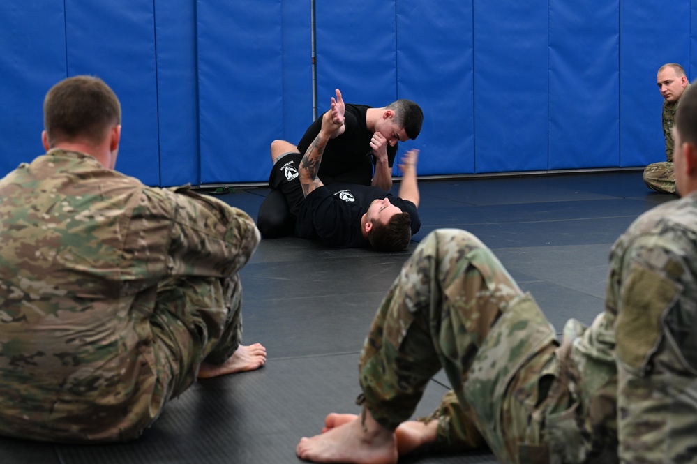 DVIDS - Images - U.S. Airmen participate in self-protection combatives ...