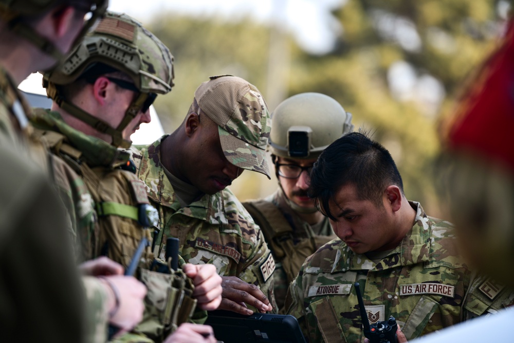 DVIDS - Images - Wolf Pack conducts counter sUAS training [Image 4 of 6]