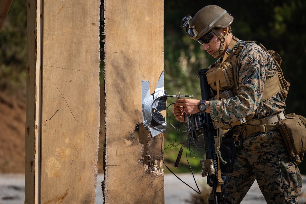 DVIDS - Images - V1/3 Demolition Range [Image 12 of 19]