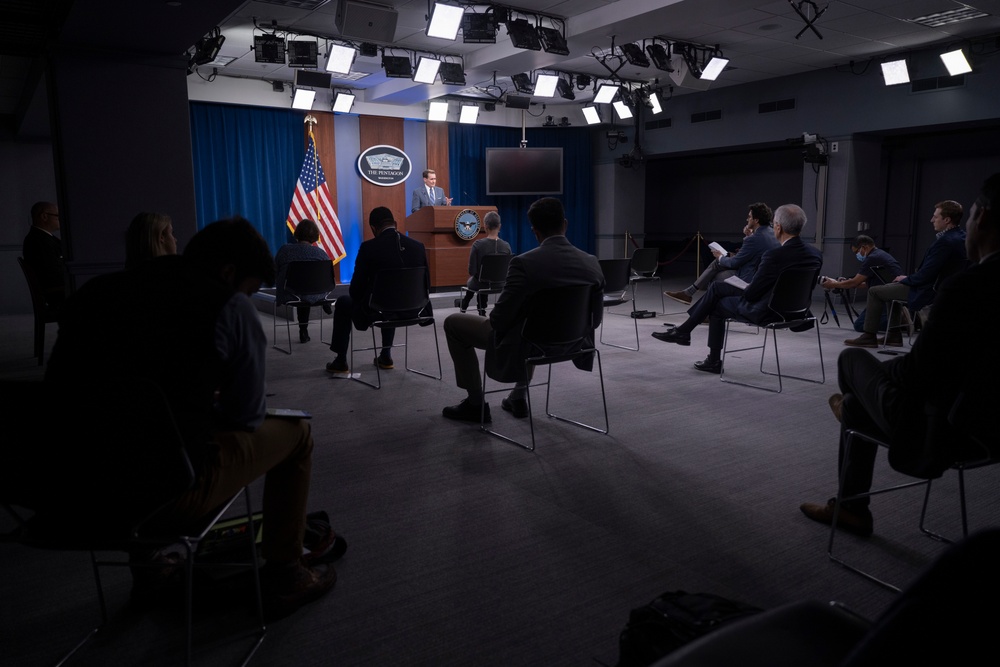 DVIDS - Images - Pentagon Press Briefing [Image 5 of 11]