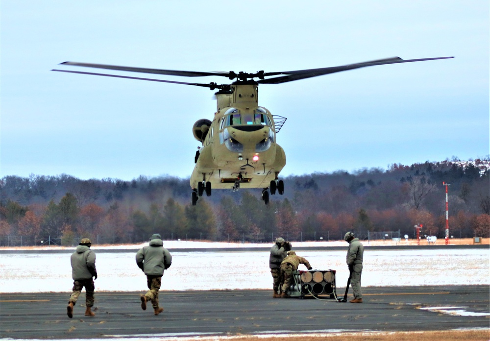 DVIDS - Images - CH-47 aircrew, 89B ASC students conduct sling-load training at Fort McCoy ...