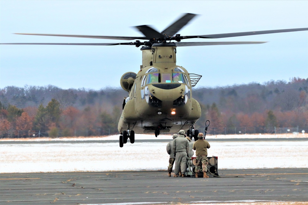 DVIDS - Images - CH-47 aircrew, 89B ASC students conduct sling-load training at Fort McCoy ...