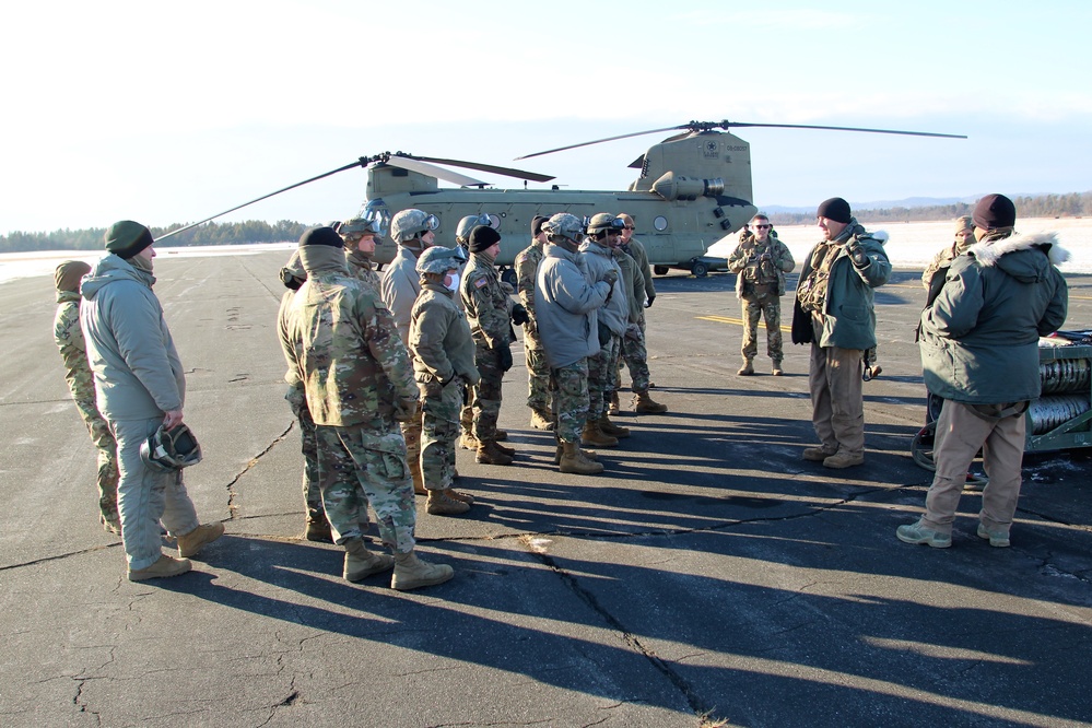 DVIDS - Images - CH-47 aircrew, 89B ASC students conduct sling-load training at Fort McCoy ...