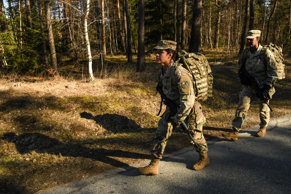 DVIDS - Images - Lightning Focus 22- Ruck March [Image 2 of 5]