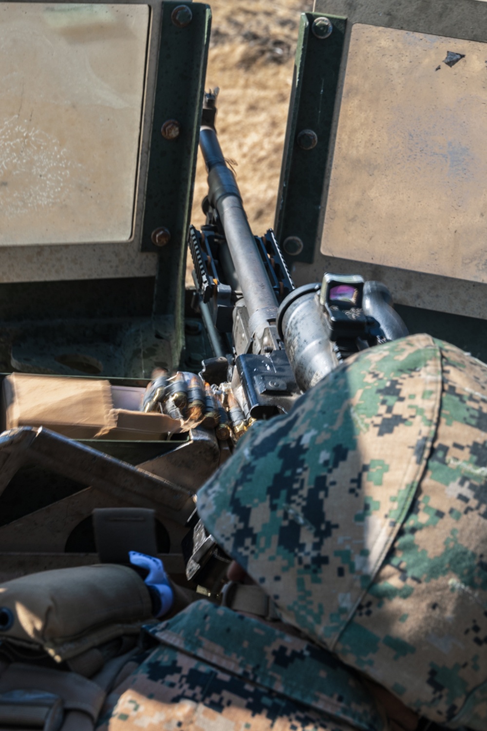 DVIDS - Images - Get the Gun Up! [Image 4 of 11]