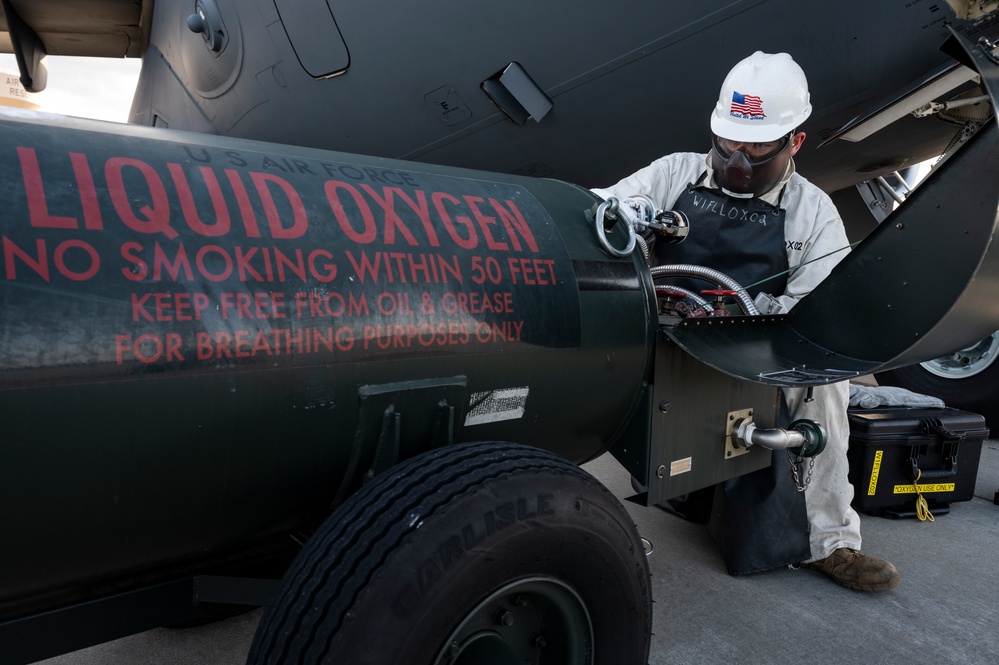 DVIDS - Images - LOX prep