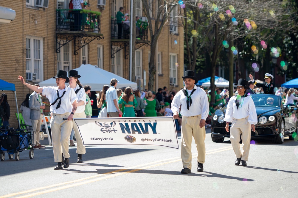 DVIDS - Images - USS Constitution Sailors join Savannah Navy Week
