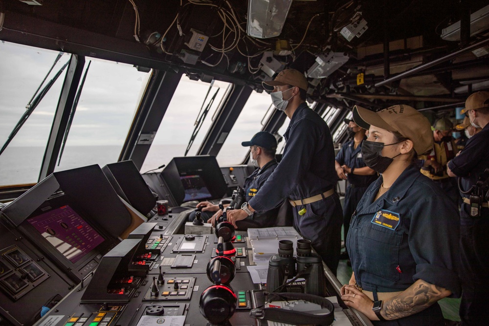 DVIDS - Images - USS Milwaukee Arrives in Manta, Ecuador [Image 1 of 5]