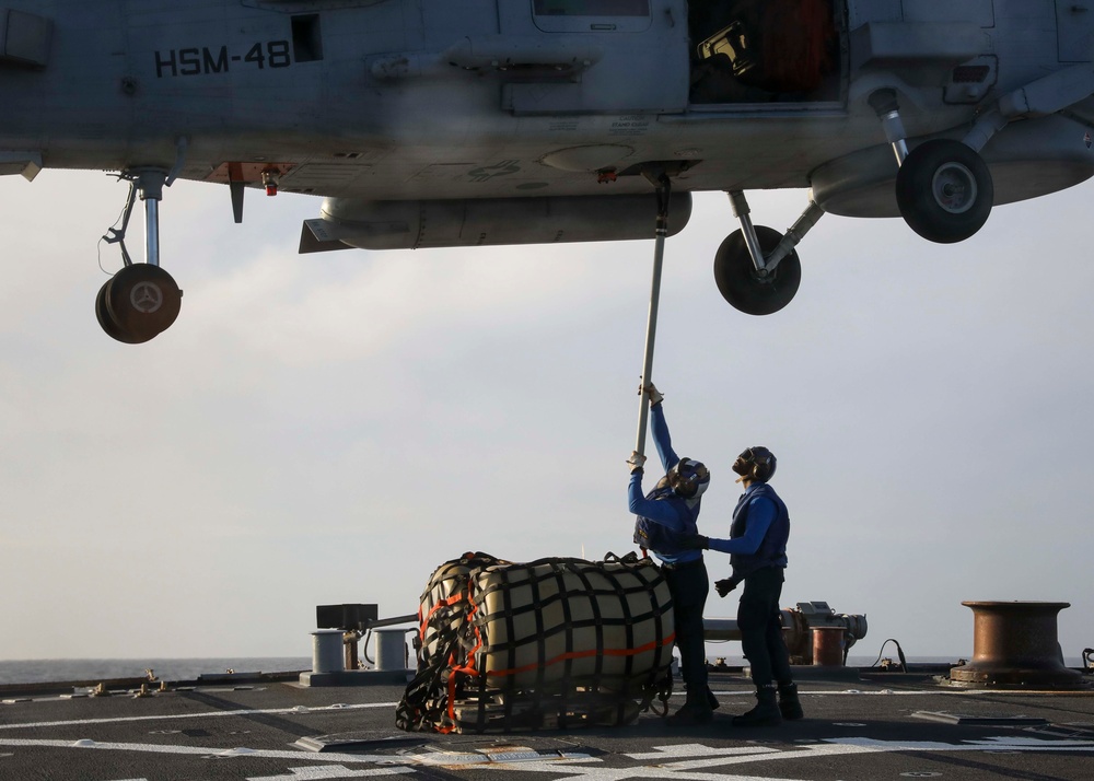 DVIDS - Images - USS Porter (DDG 78) Task Force Exercise [Image 4 of 12]