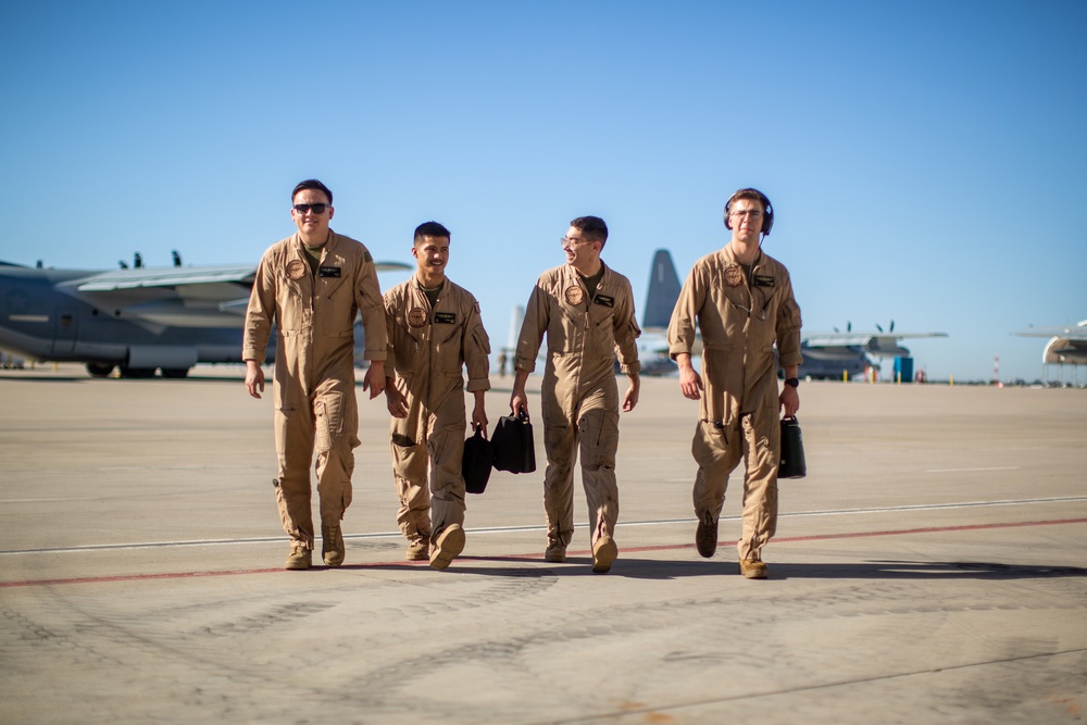 DVIDS - Images - Marine Aerial Refueler Transport Squadron 352 Says Goodbye