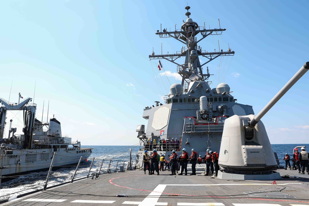 DVIDS - Images - USS Ross replenishes at sea with French ship FS Marne ...