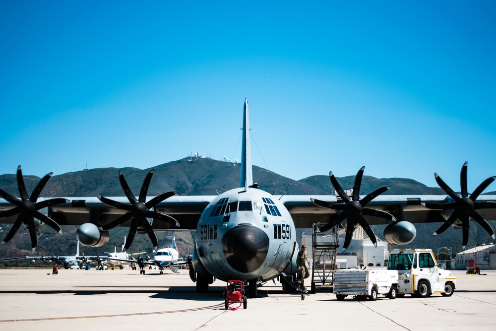 DVIDS - Images - NBVC Air Operations [Image 2 of 2]