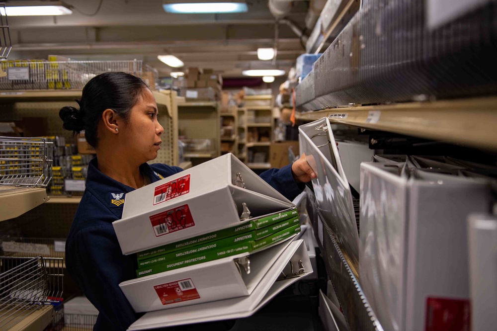 DVIDS - Images - USS Carl Vinson (CVN70) Sailors Conduct Inventory ...