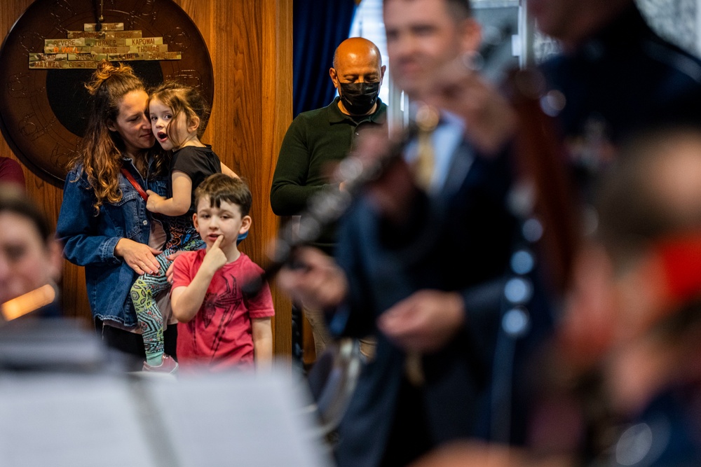 DVIDS - Images - Winds Aloft performs for 425th ABS, NATO LANDCOM and ...