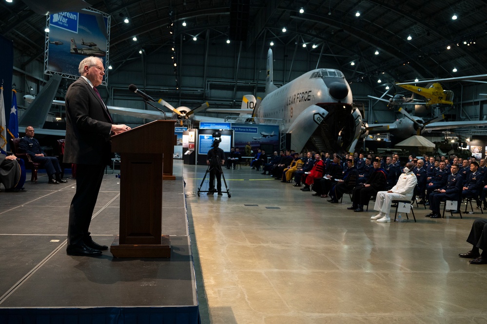 DVIDS - Images - SECAF Speaks at AFIT Graduation [Image 10 of 14]