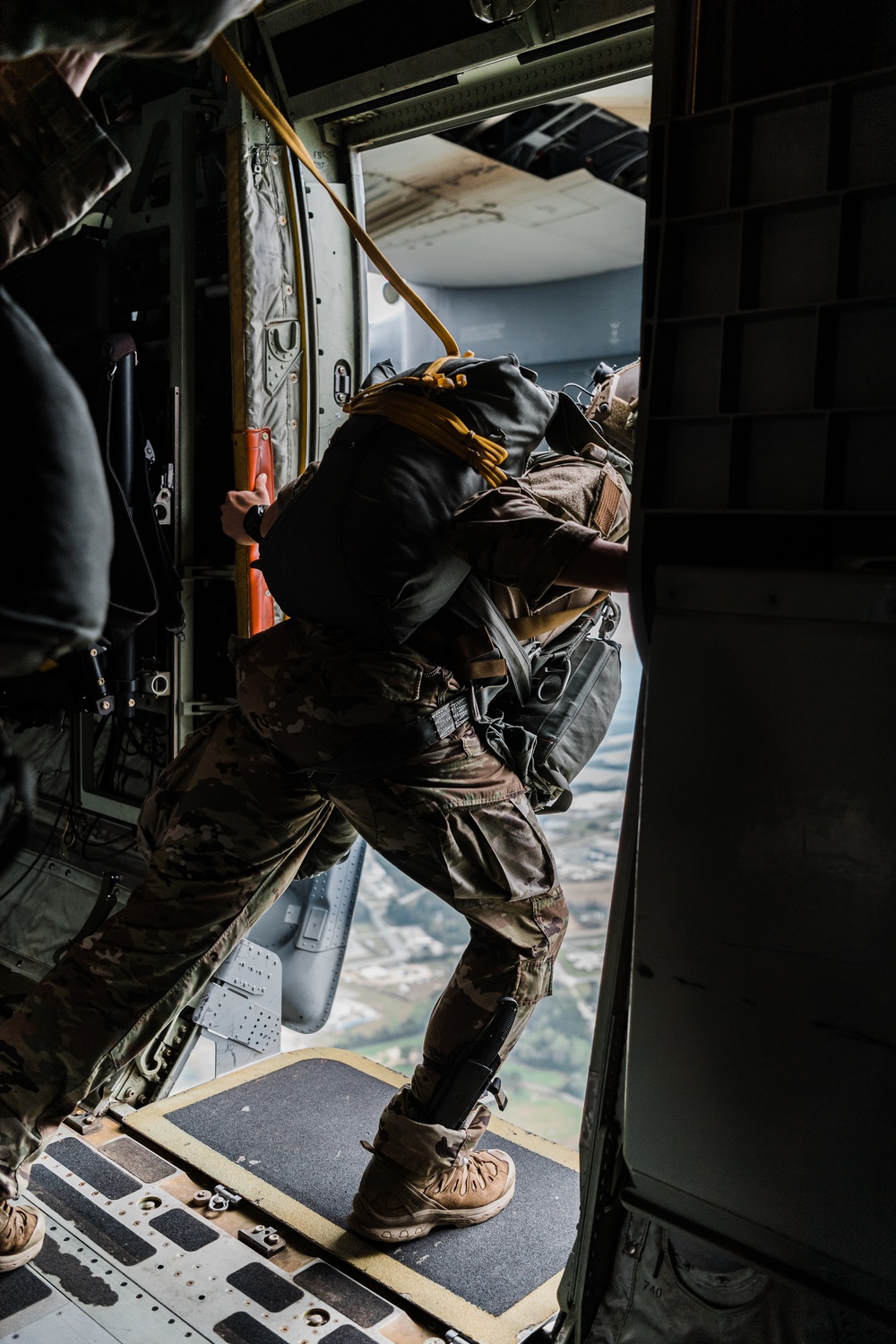 DVIDS - Images - 820 BDG door bundle and alternate door exit procedure ...