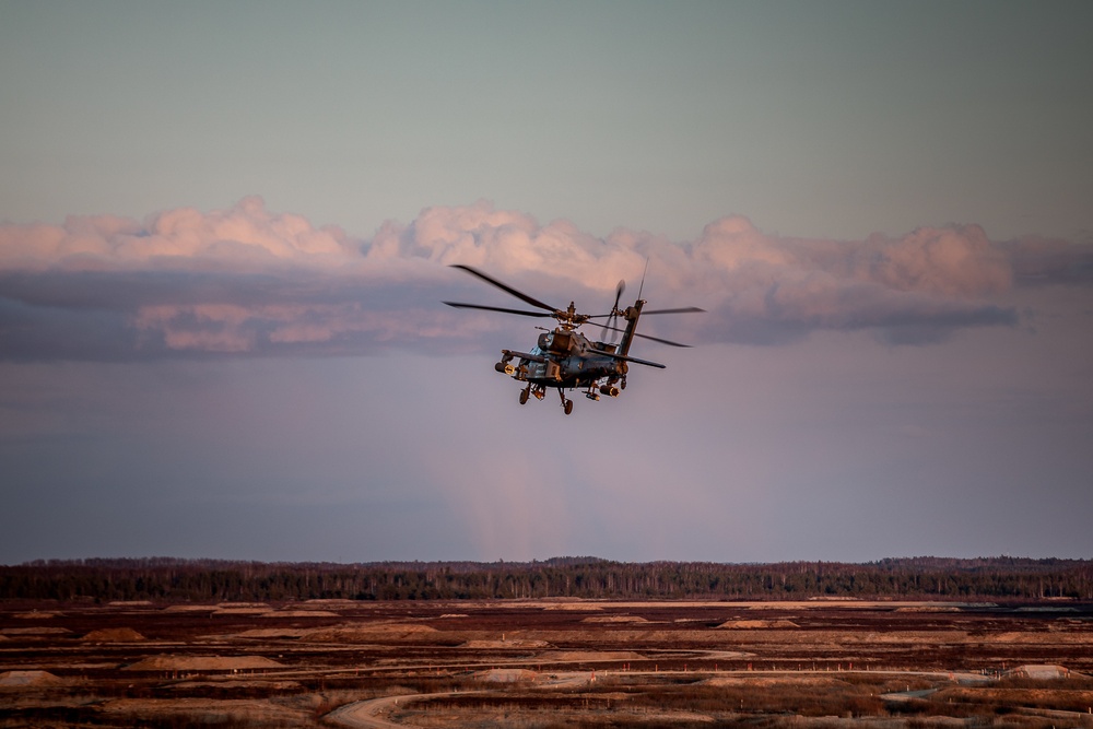 DVIDS - Images - Engaging the target [Image 3 of 4]