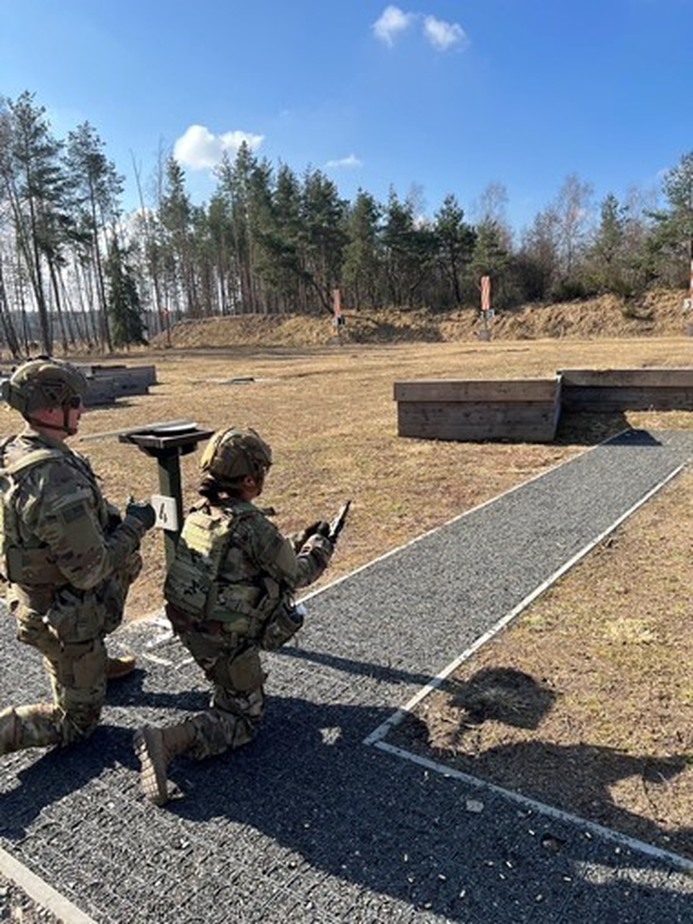 DVIDS - Images - 2-7IN, 1ABCT, 3ID M4 Range [Image 1 of 4]