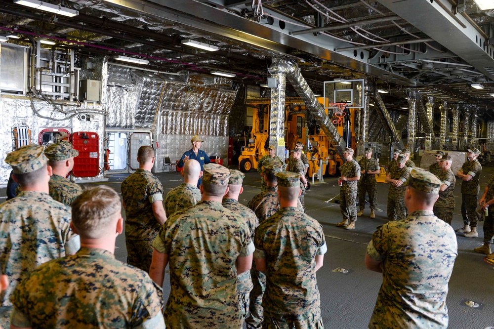 DVIDS - Images - Marine Amphibian School Visits USS Coronado (LCS 4 ...
