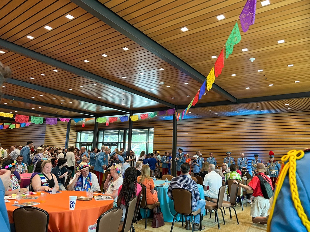 DVIDS - Images - Fiesta King's Council Reception 2022 [Image 12 of 13]