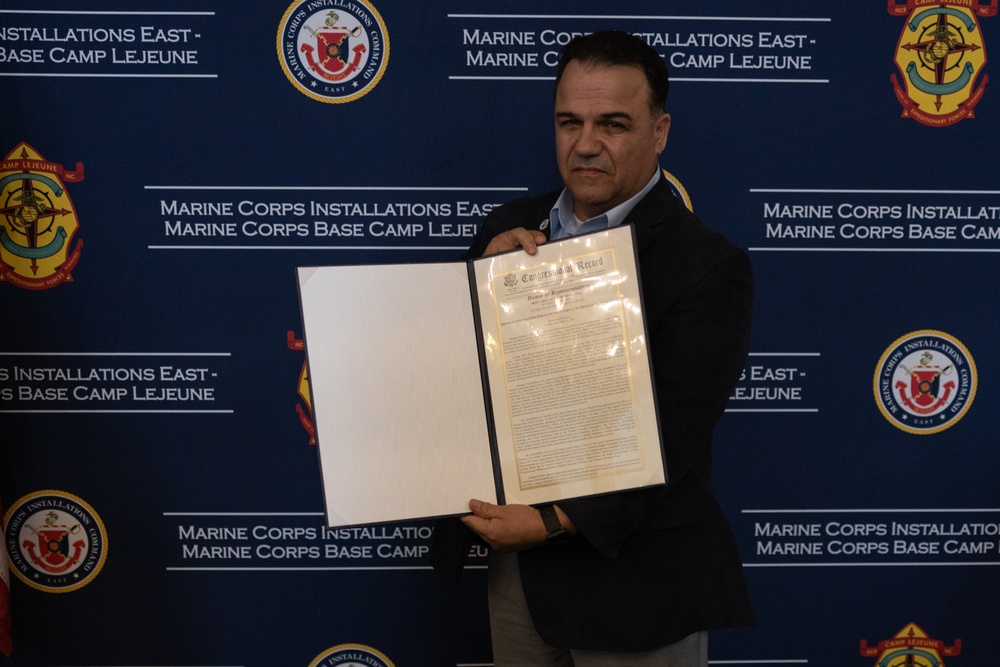 DVIDS - Images - Mr. Fernando Schiefelbein Retirement Ceremony [Image 7 ...