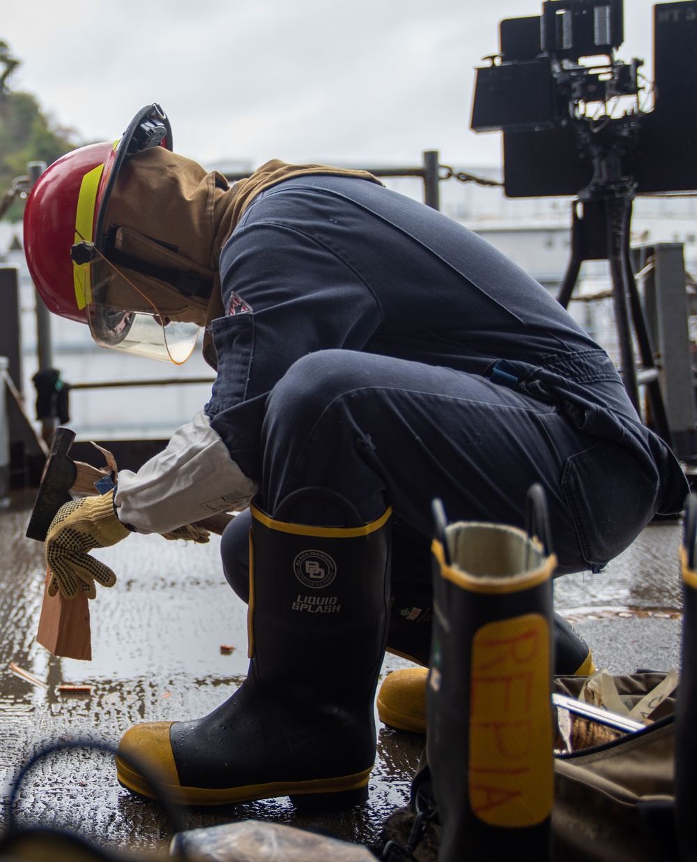 DVIDS - Images - USS Ronald Reagan (CVN 76) Pipe Patching Drill [Image ...