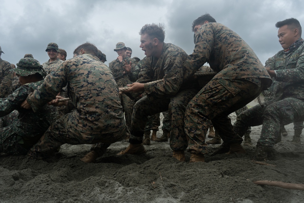 DVIDS - Images - Balikatan 22 1/3 Coastal Defense, Field Meet [Image 10 ...