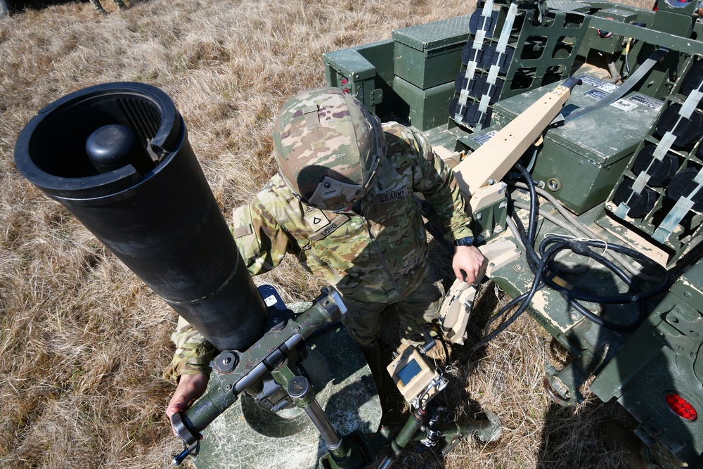 DVIDS - Images - Mortar Training [Image 8 of 10]