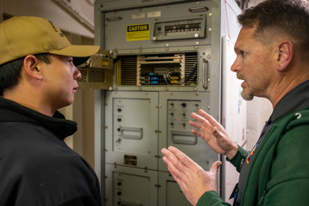 DVIDS - Images - USS Anchorage (LPD 23) visits Port Hueneme for service ...