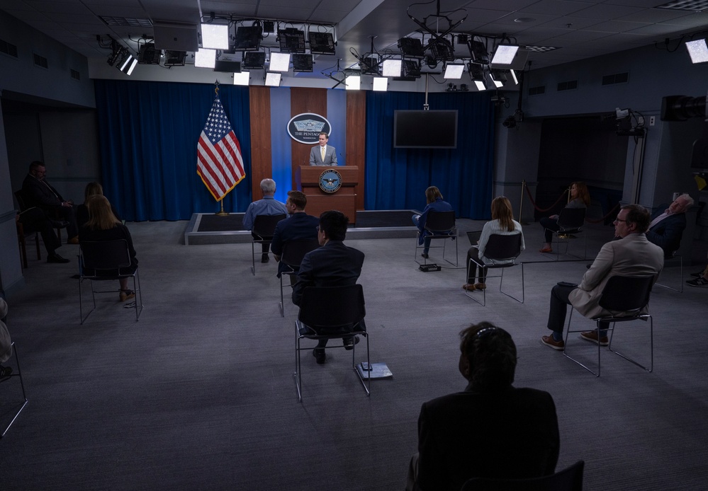 DVIDS - Images - Pentagon press briefing [Image 9 of 9]