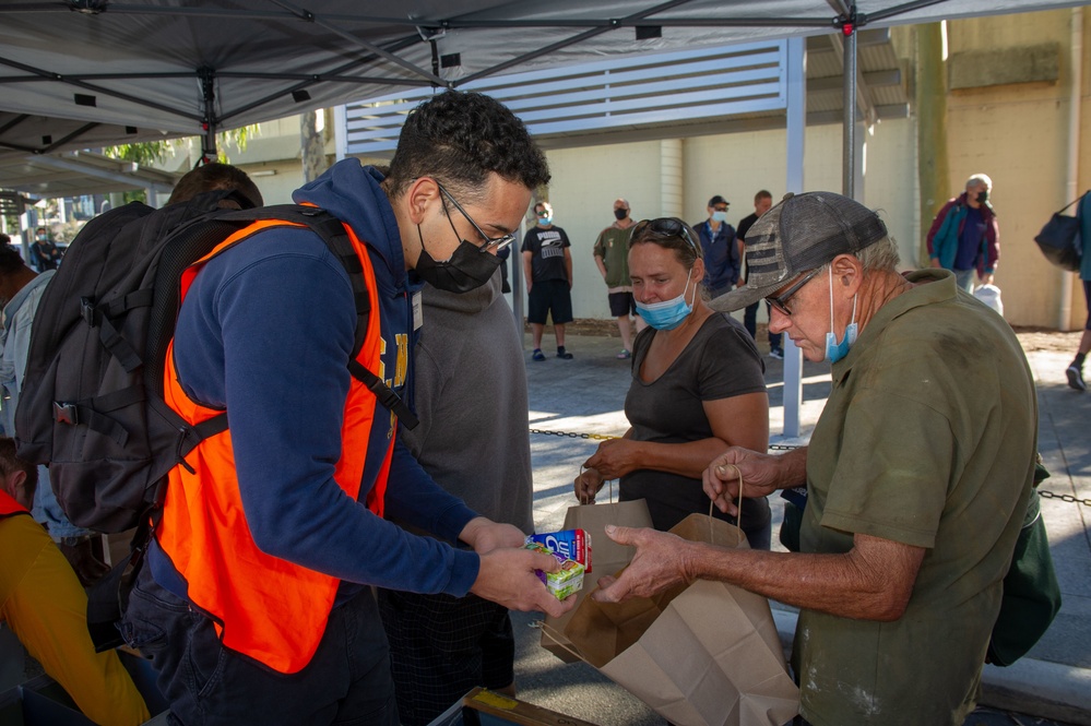 DVIDS - Images - Frank Cable Sailors Assist Perth Homeless Shelter ...
