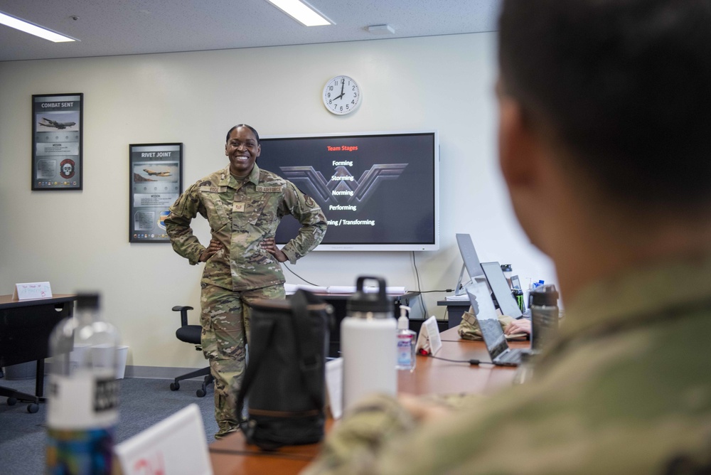 DVIDS - Images - TSgt Imelda Edge Supervisor of the Month [Image 5 of 9]