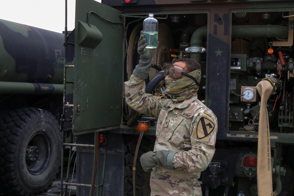 DVIDS - Images - Fueling Operations at Apache Gunnery [Image 3 of 3]