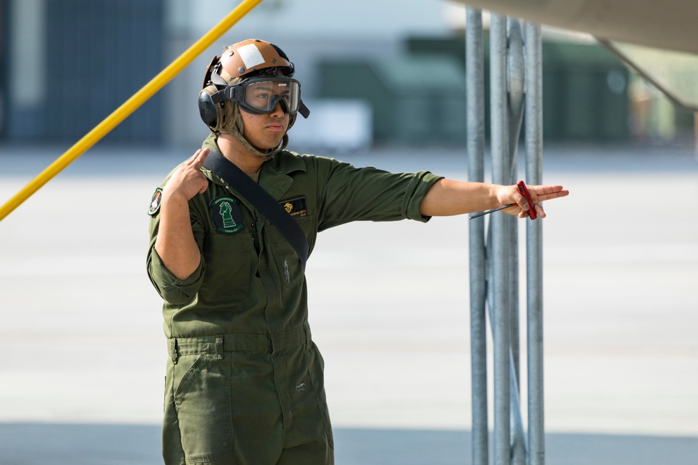 DVIDS - Images - VMFA-121 Flight Ops [Image 7 of 8]
