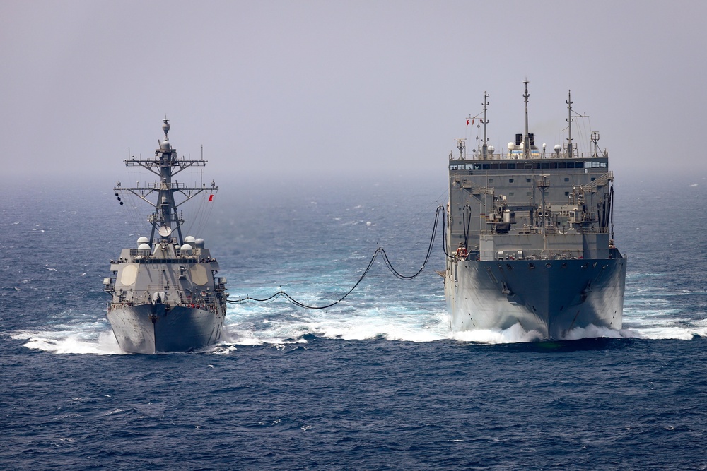 DVIDS - Images - USS Momsen Replenishment at Sea [Image 5 of 5]
