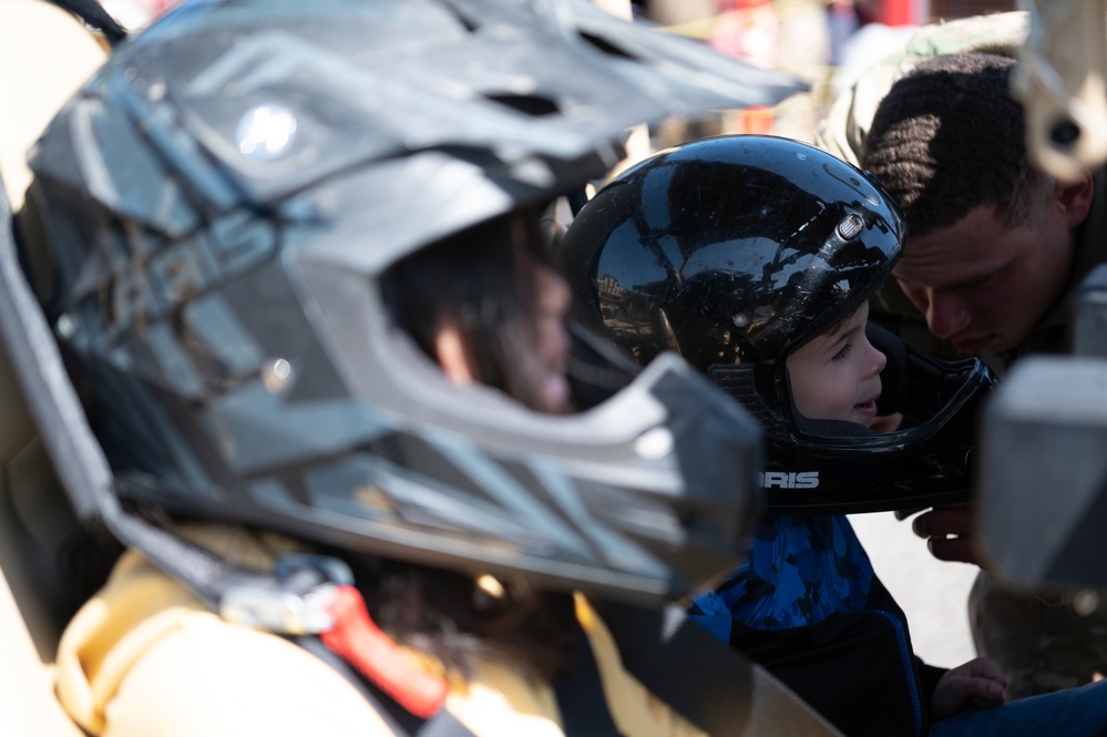 DVIDS - Images - Devil Raiders celebrate Month of the Military Child ...