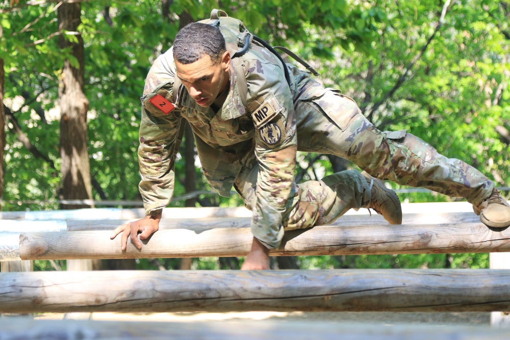 DVIDS - Images - 2ID Hosts Week of the Warrior Competition [Image 3 of 3]