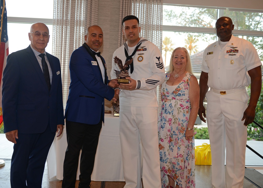 DVIDS - Images - Sea Services Enlisted Person of the Year [Image 12 of 25]