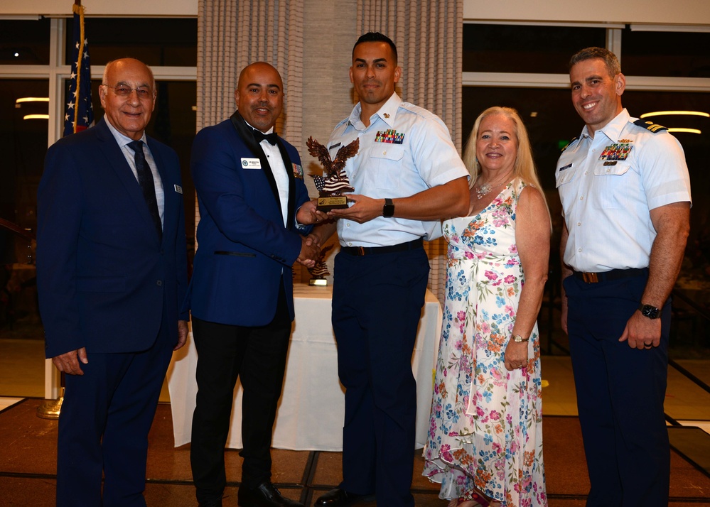 DVIDS - Images - Sea Services Enlisted Person of the Year [Image 15 of 25]