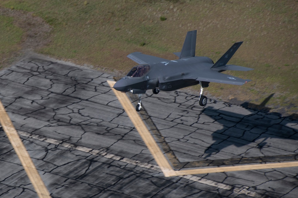 DVIDS - Images - Fourth, fifth generation fighters land during Sentry ...