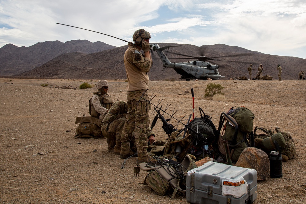 DVIDS - Images - U.S. Marines and Airmen Train Together for Battalion ...