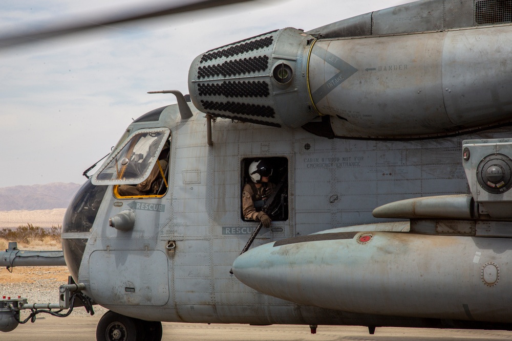 DVIDS - Images - U.S. Marines and Airmen Train Together for Battalion ...
