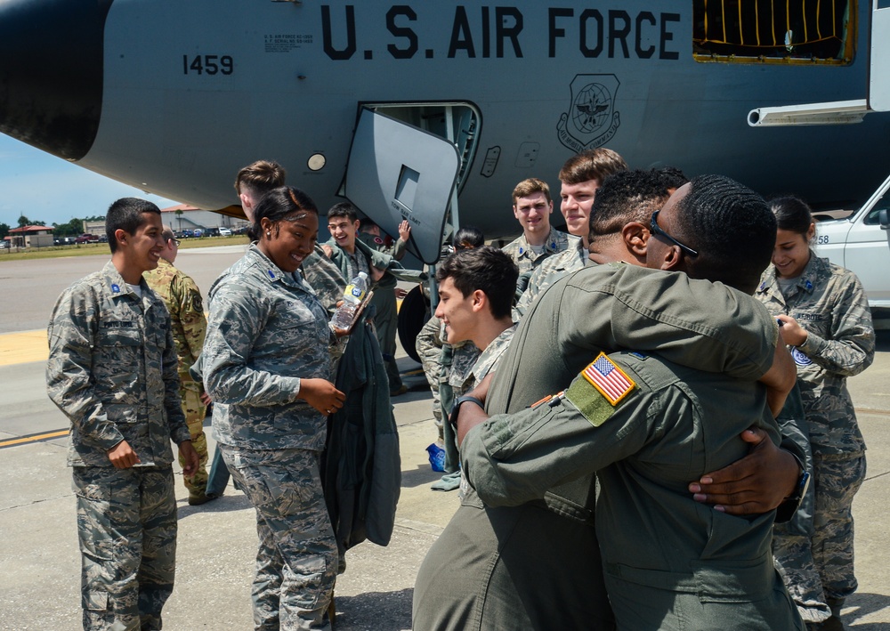 DVIDS - Images - 50 ARS hosts AF JROTC for AIM High flight [Image 5 of 5]